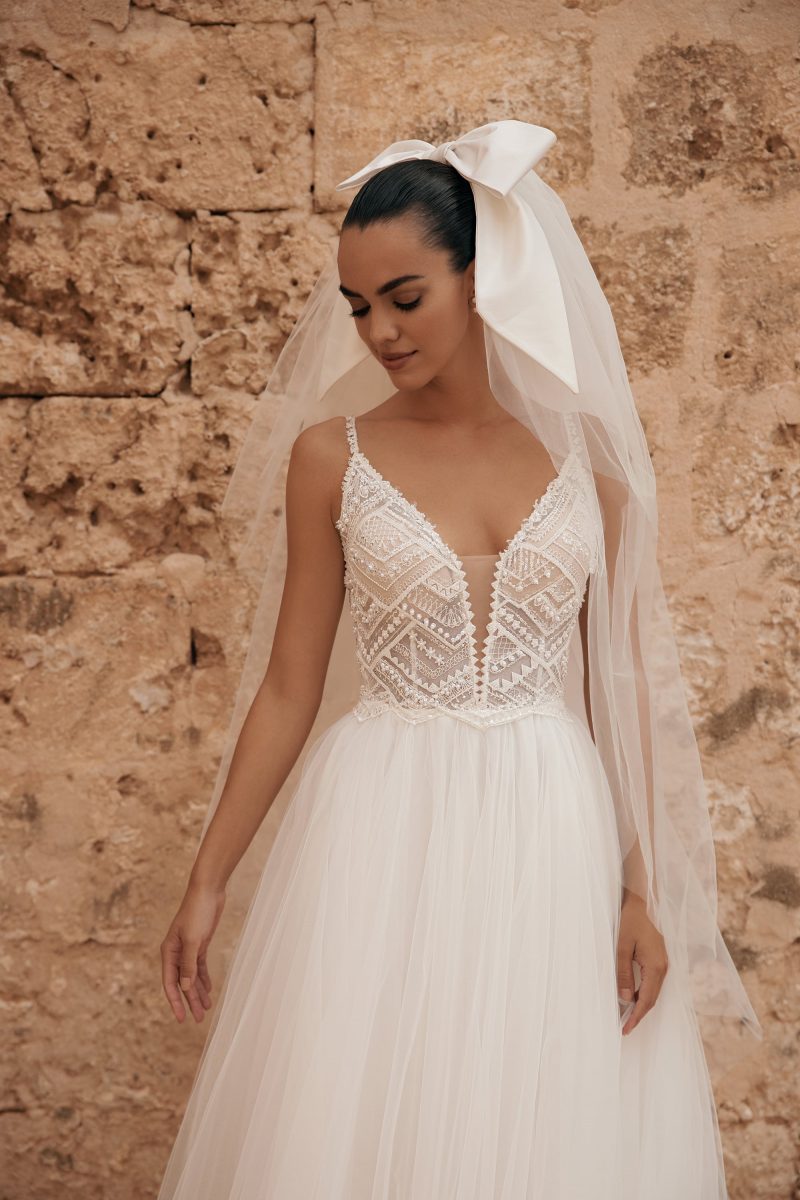 Unsere individuellen Brautkleid-und Zweiteiler Kollektionen